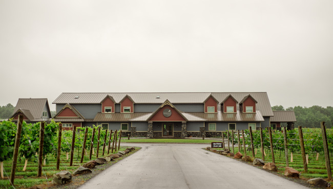 The Private Blend Experience at Dancing Dragonfly Winery – Heavy Table