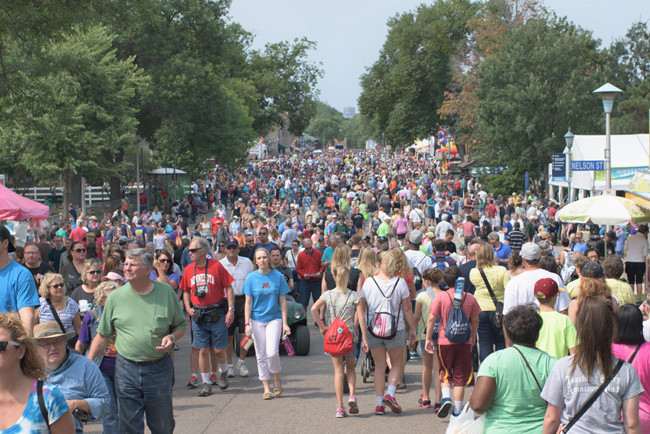 state-fair-crowd-2015-ks – Heavy Table