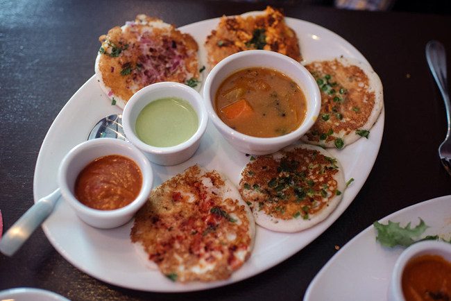 Bluefox Indian Bar and Grill in St. Louis Park – Heavy Table