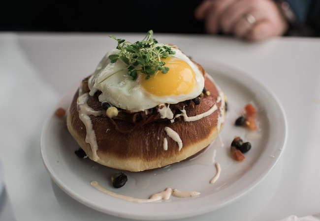 The Hi-Lo Diner in Cooper, Minneapolis – Heavy Table