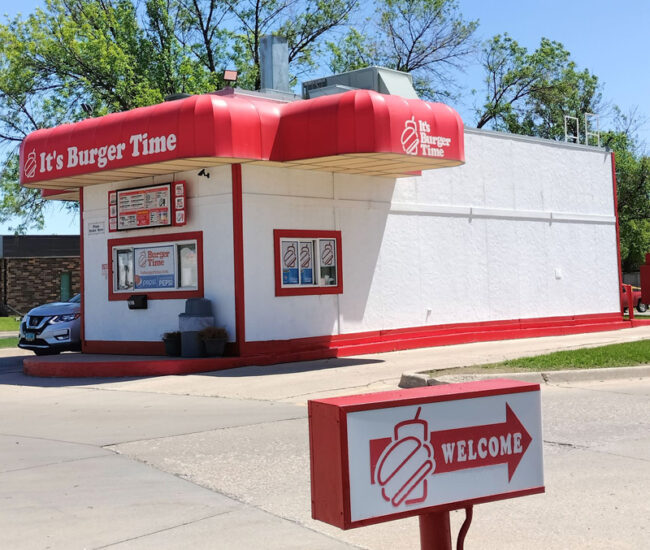 24 Hours in Grand Forks, ND – Heavy Table